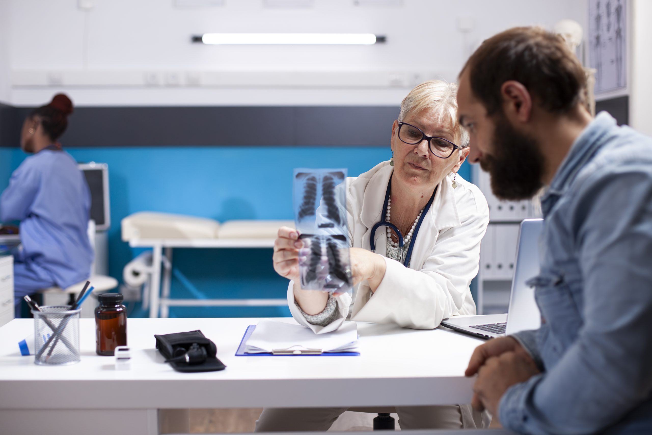 Ce este Spirometria? Testul Funcției Pulmonare | Clinica Eminescu